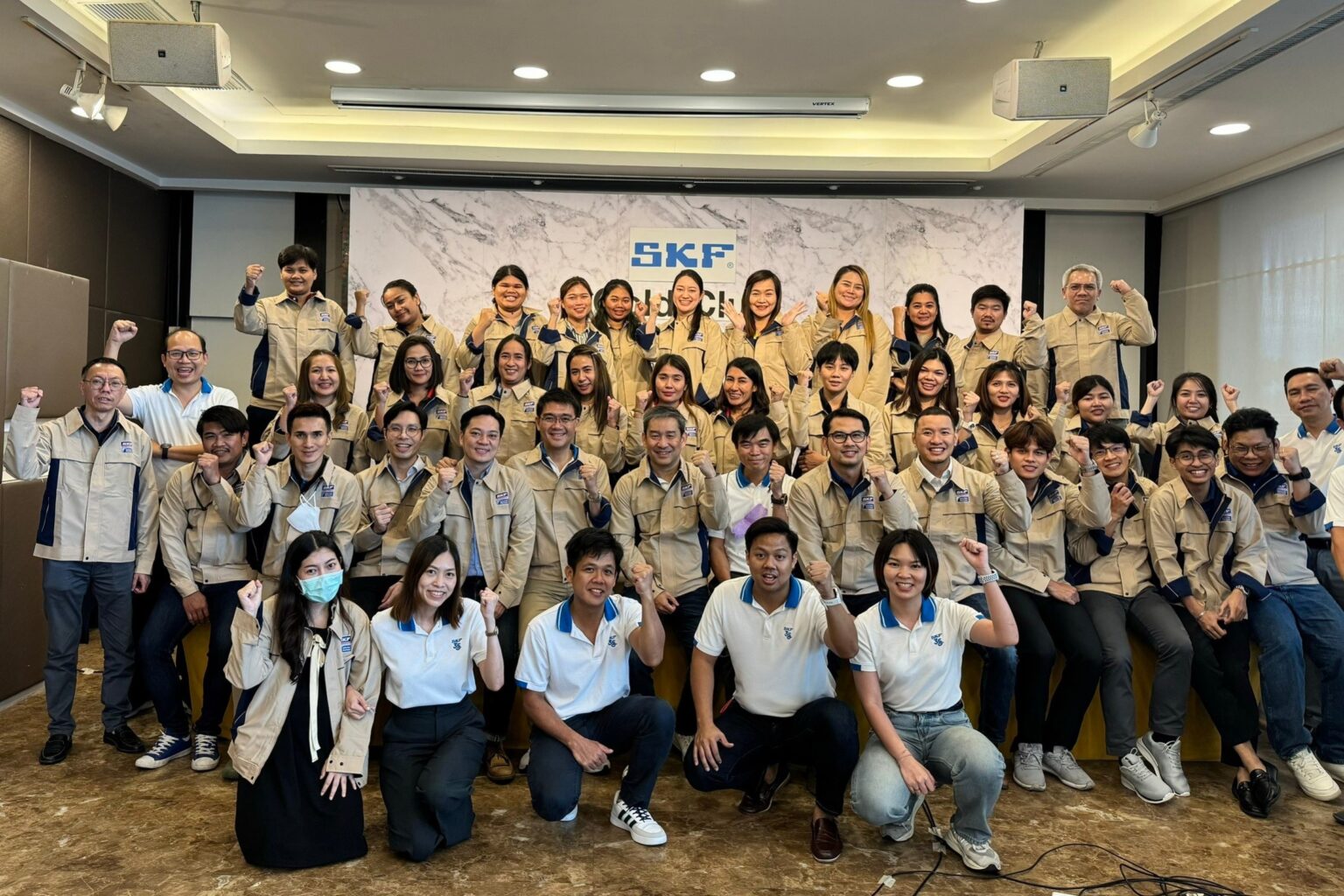 ไทยภาสิทธิ์ร่วมงาน SKF Gold Club - Mapromastershop